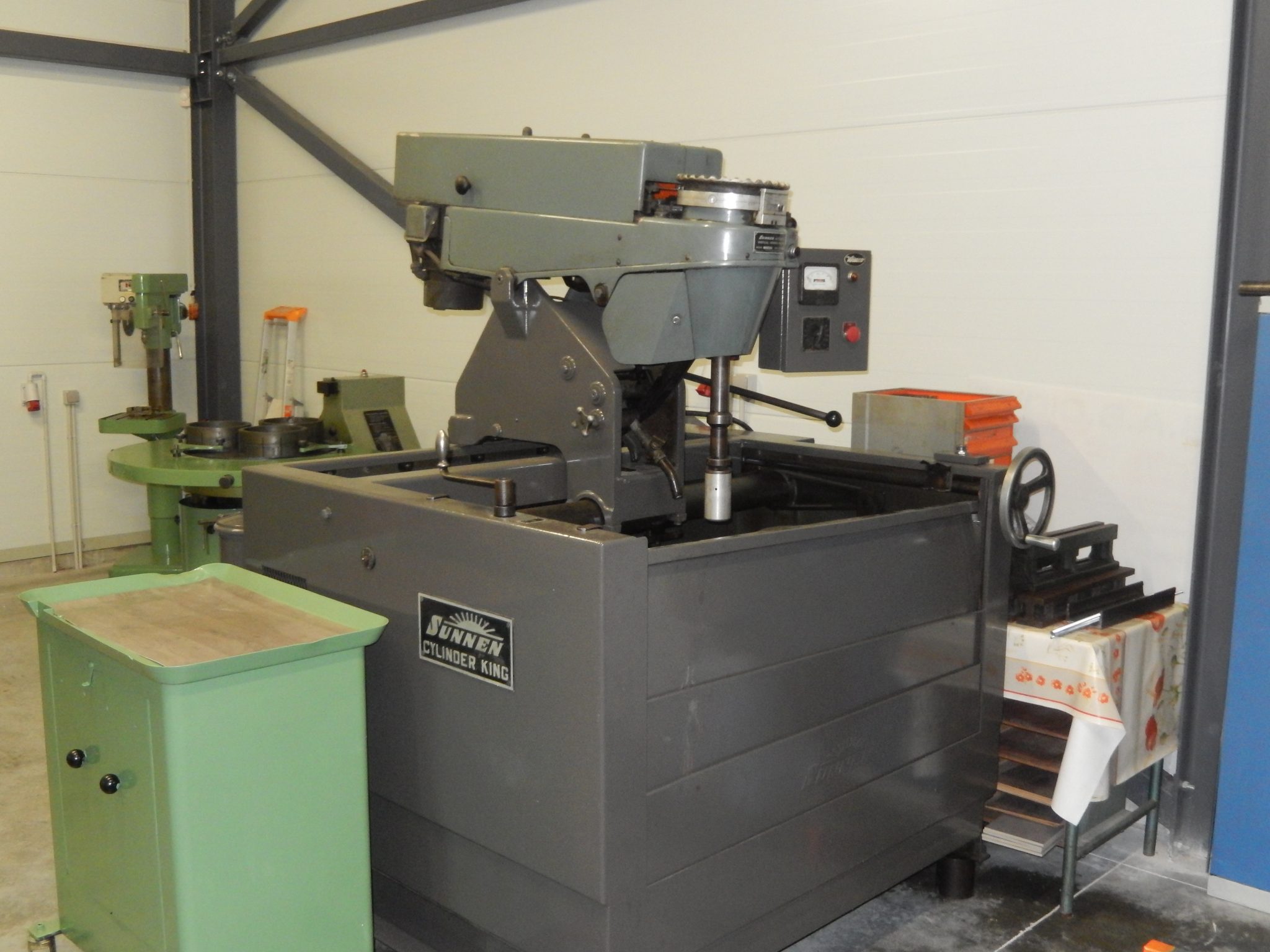 Equipements - Alpes-Rodage